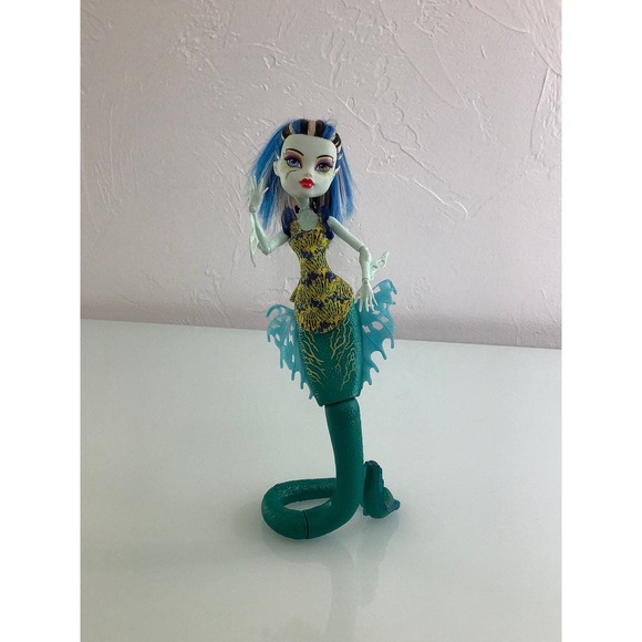 monster high | Toys | Monster High Doll Great Scarier Reef Glowsome ...